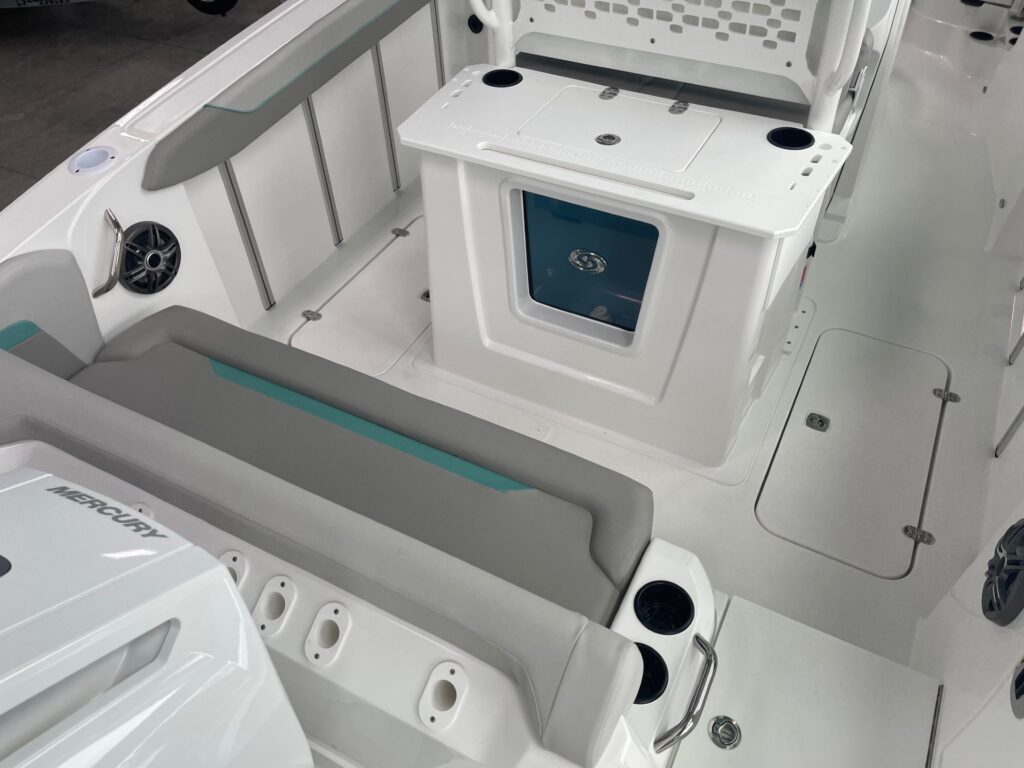 2026 Hurricane 24 Center Console - Marine Tech Concepts
