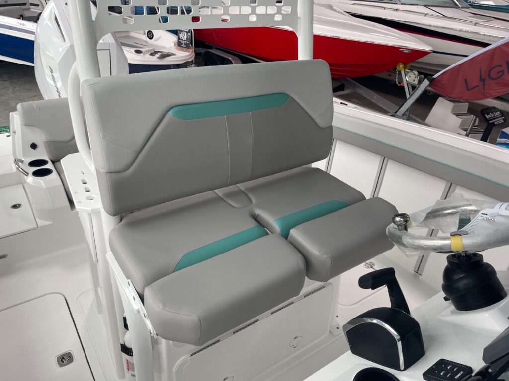2026 Hurricane 24 Center Console - Marine Tech Concepts